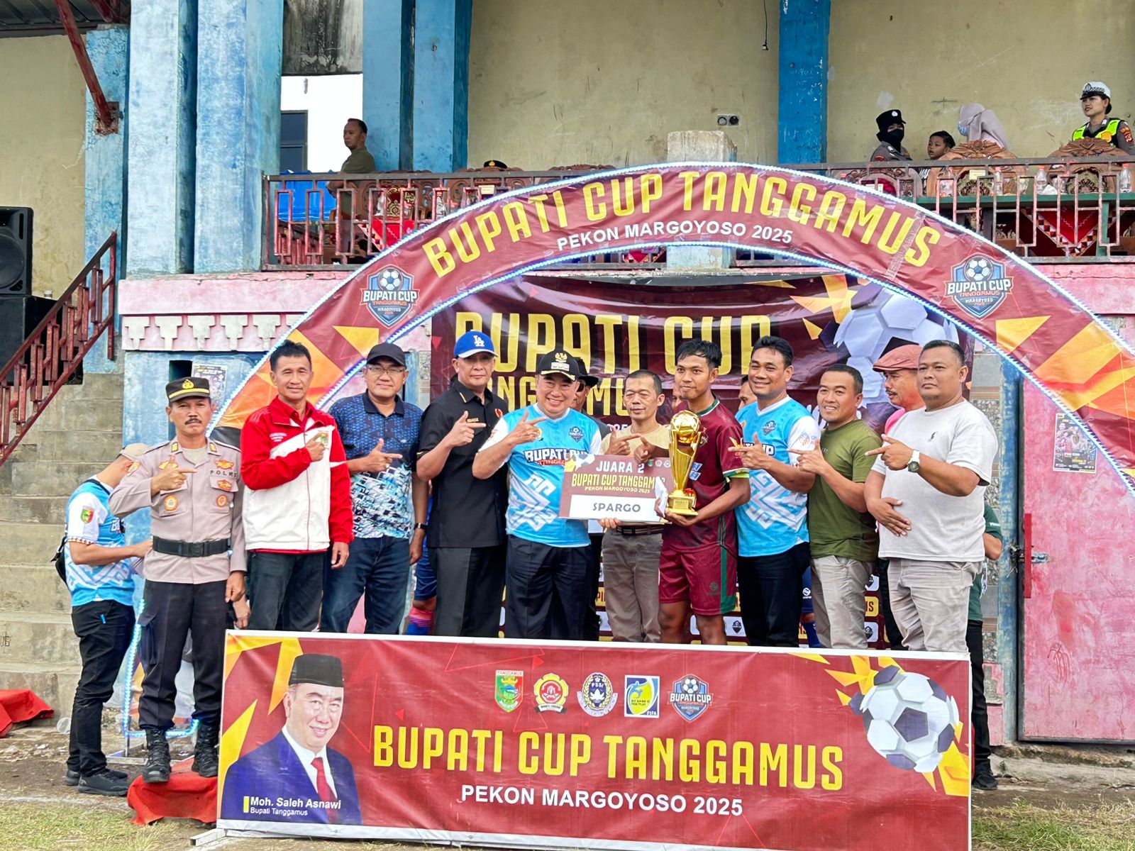 Turnamen Sepak Bola Bupati Tanggamus Cup 2025 Resmi Ditutup, Spargo ...